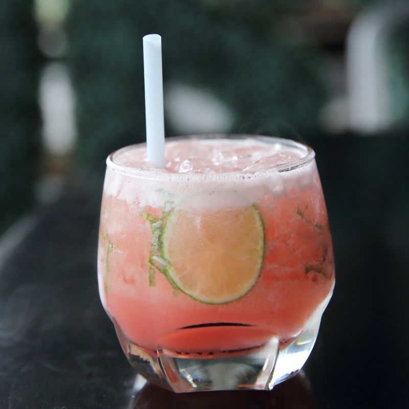 Astronaut drink – klassisk & frozen opskrift med Råstoff