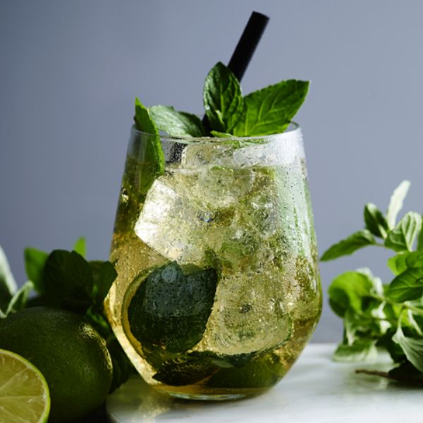 Nyd en Klassisk Mojito: Opskrift & Historie