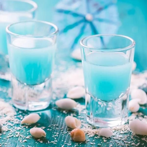 Oplev Bazooka Joe: En Farverig Festcocktail